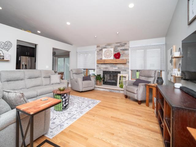 6857 Chandelier Drive