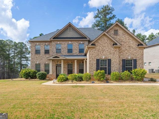 6857 Louis Dr, Locust Grove, GA 30248