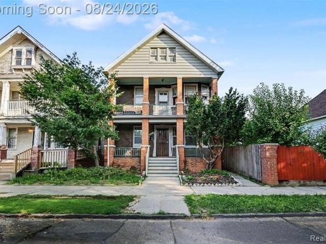 6850 Bulwer St, Detroit, MI 48210
