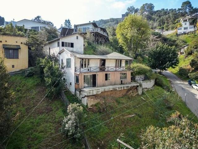 6850 Cahuenga Park Trail, Los Angeles, CA 90068