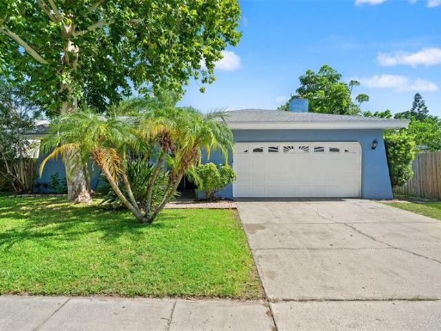 6850 th Pl, Largo, FL 33773