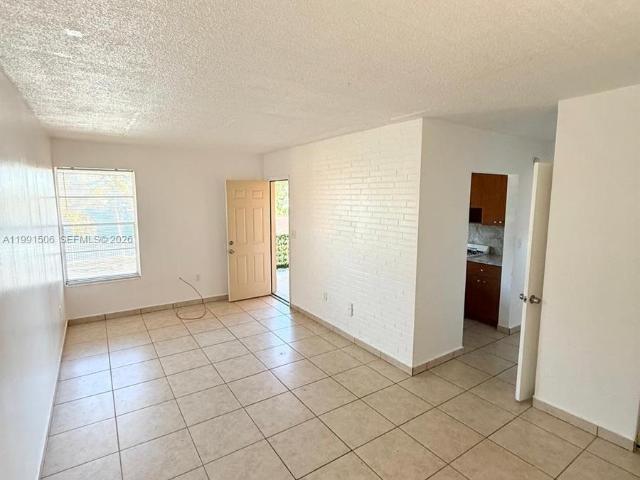 6850 W 14th Ct, Unit A21, Hialeah, FL 33014 | MLS #A11991