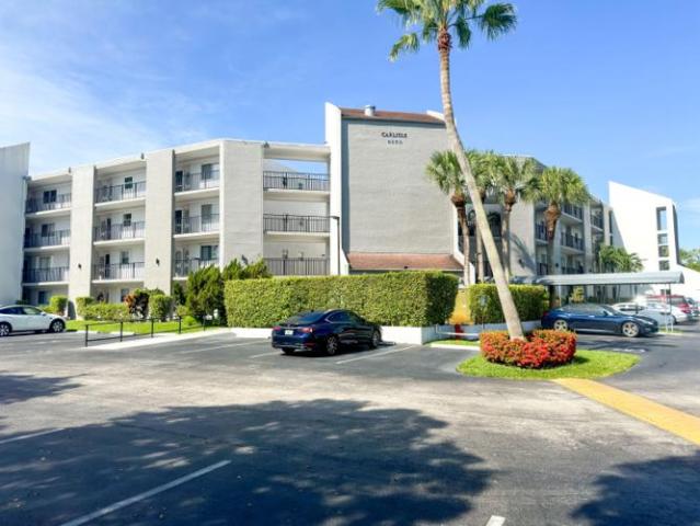 6850 10th Ave N #304, Lake Worth, FL 33467