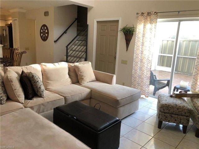 6851 Pentland Way Apt 11, Fort Myers, FL 33966