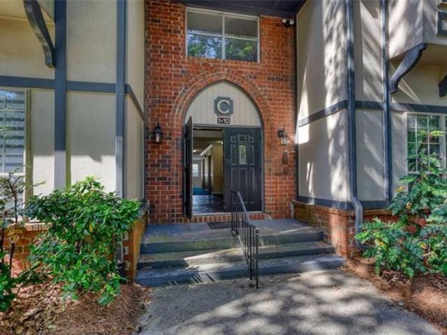 6851 Roswell Rd, Sandy Springs, GA 30328