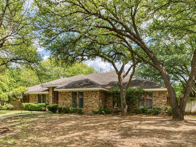 6851 Shorecrest Court