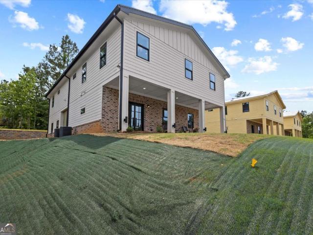 6852 Silver Maple Drive