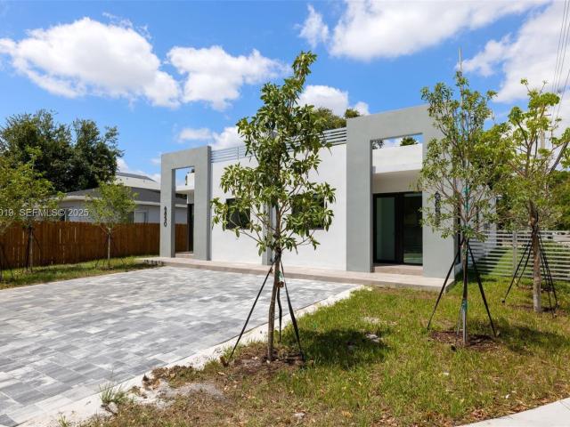 6852 6 NW 4th Ave, Miami, FL 33150 | MLS #A11933