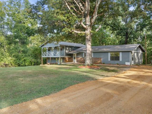 685 County Road 231, Iuka, MS 38852