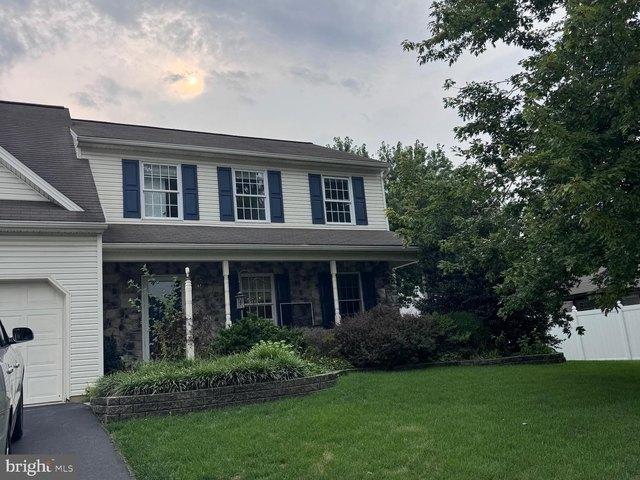 685 Coachman Ln # L0029, Palmyra, PA 17078