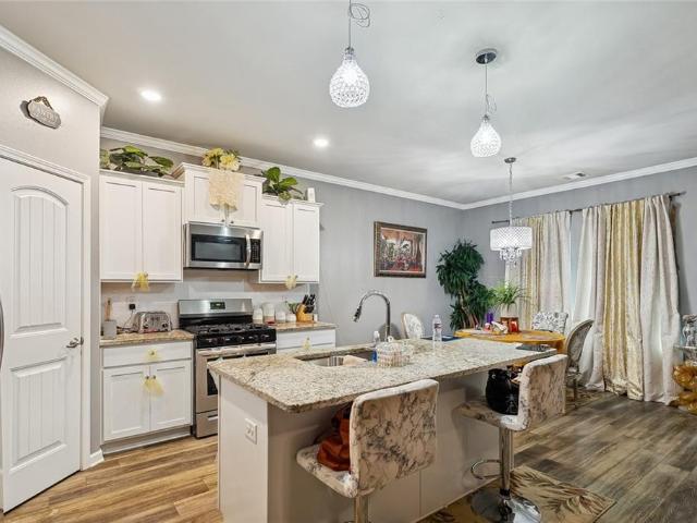 685 Cat Island Court