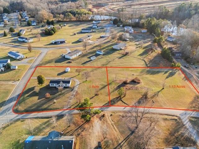 685 Apple Orchard Rd, Inman, SC 29349