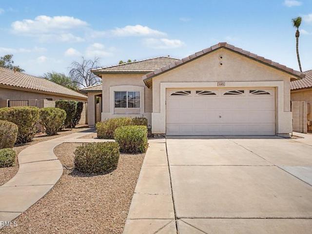 685 E Cantebria Dr, Gilbert, AZ 85296