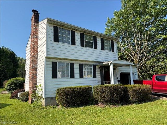 685 E Main St, East Palestine, OH 44413