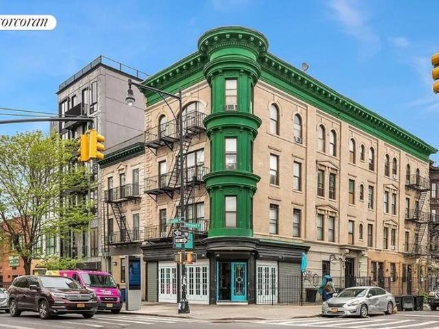 685 Franklin Ave, Brooklyn, NY 11238