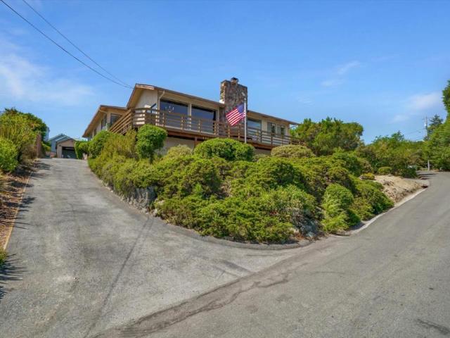 685 Oak Park Way