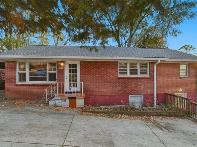 685 Melrose Dr, Forest Park, GA 30297