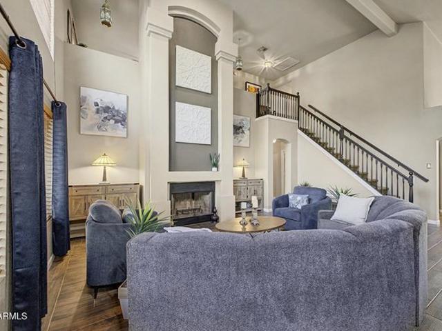 685 N Cholla St, Chandler, AZ 85224