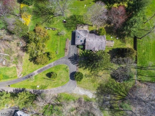 685 Shunpike Rd, Chatham Twp. NJ