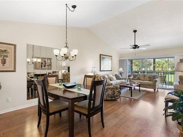 685 Squire Cir Apt 204, Naples, FL 34104