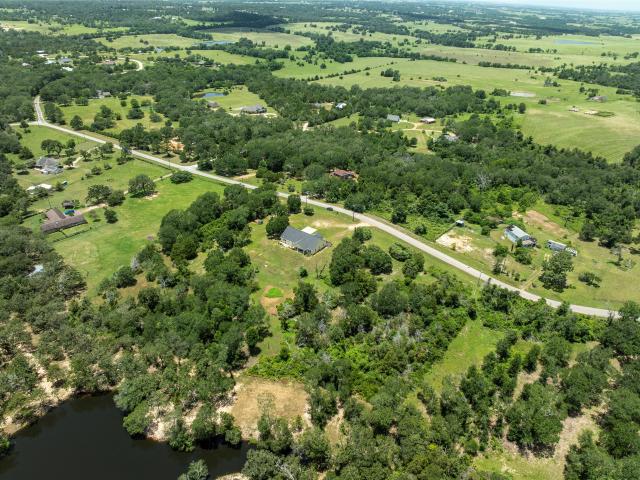 685 Piney Creek Road
