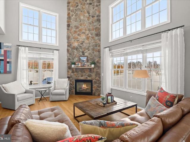 685 W Watersville Road