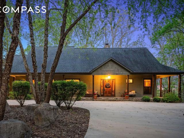 685 Young Green Rd, Smithville, TN