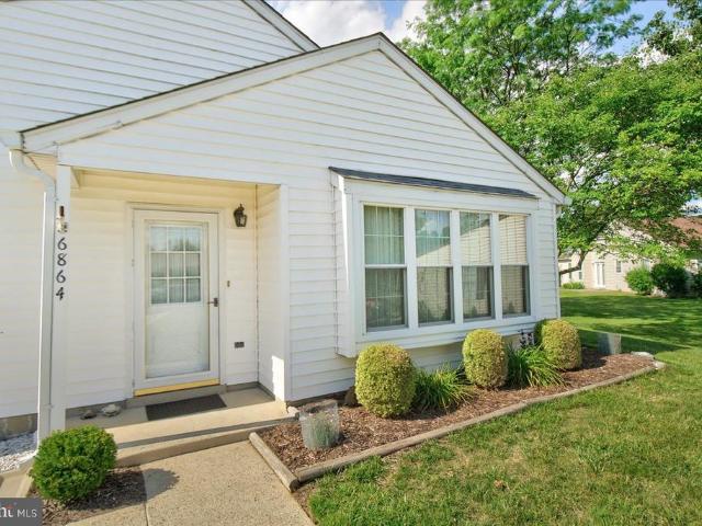 6864 Snowberry Court