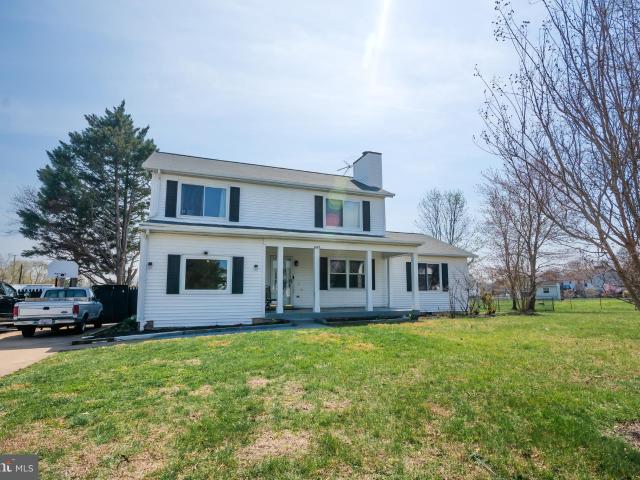 6867 Maplewood Dr, Bealeton, VA 22712 | Compass