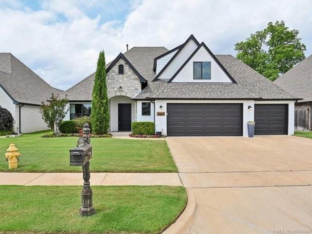 6867 E 124th St S, Bixby, OK 74008