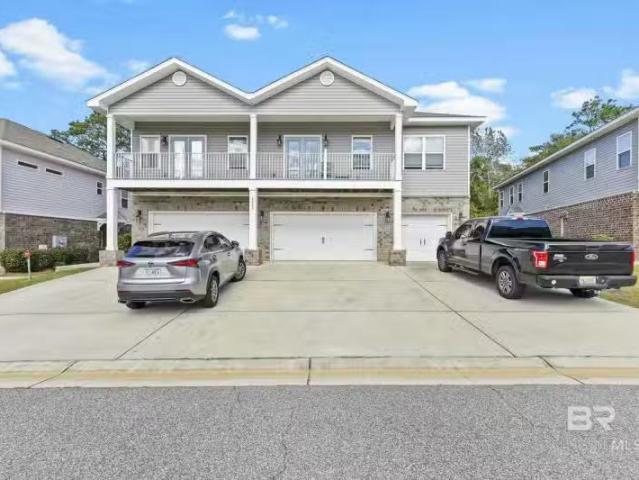 6867 SPANIEL DR # B, SPANISH FORT, AL 36527 Triplex For Sale.