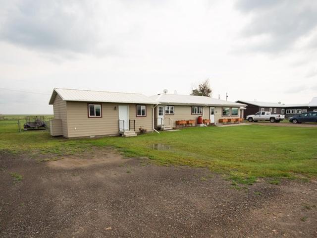 6867 43rd St W, Havre, MT 59501