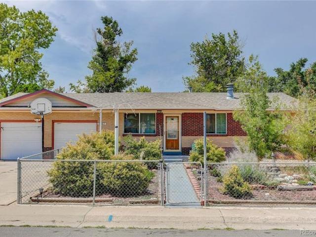 6861 Ivy St, Commerce City, CO 80022