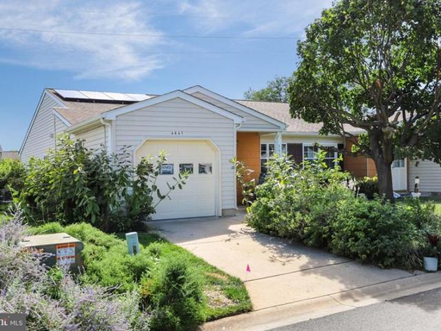 6861 Snowberry Ct, Frederick, MD 21703