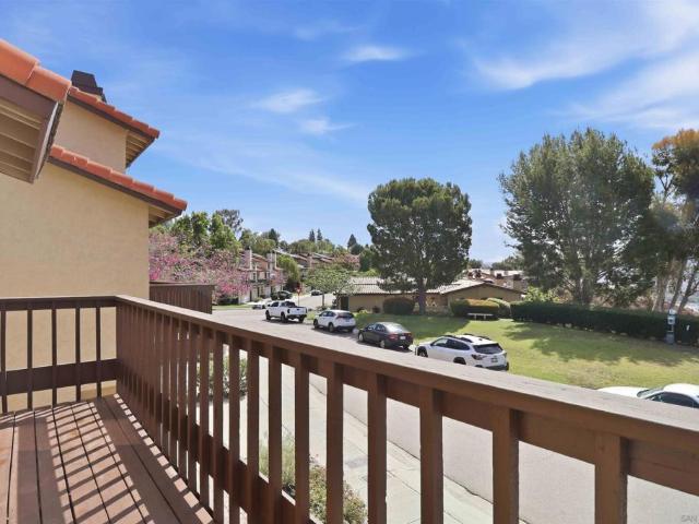 6862 Camino Berdecio