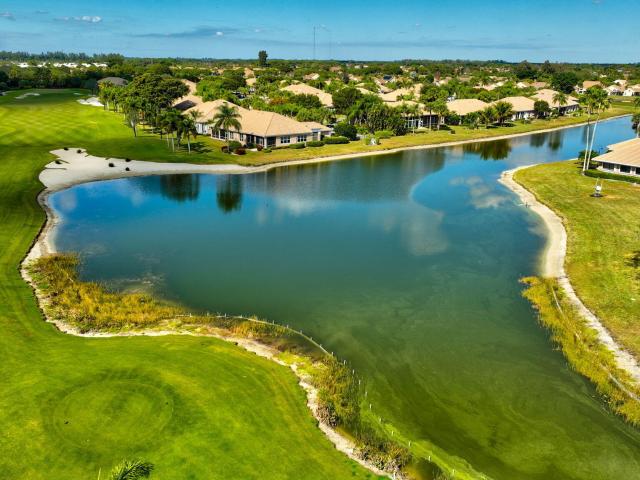 6862 Swansea Ln, Boynton Beach, FL 33472 | MLS #R11162