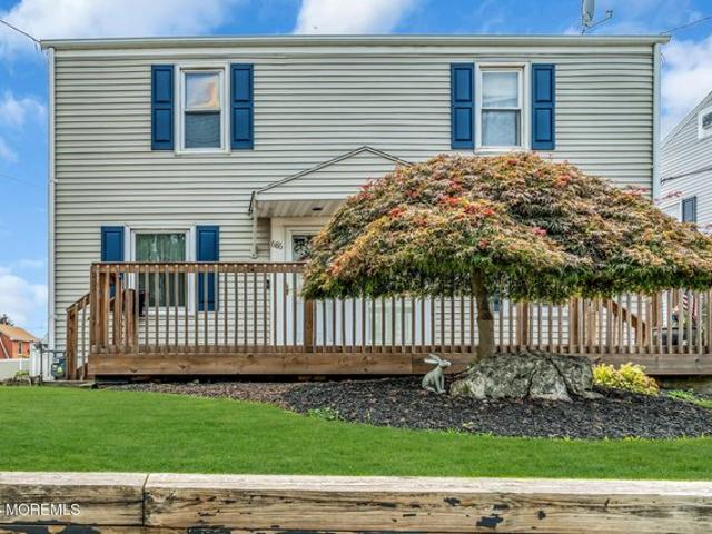 686 Colgate Ave, Perth Amboy, NJ 08861