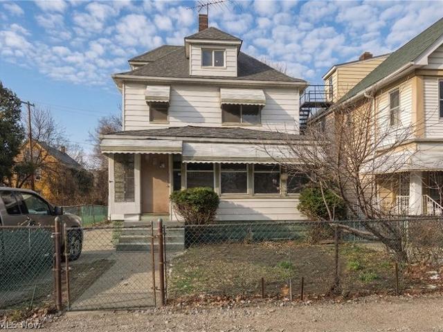686 E 92nd St, Cleveland, OH 44108