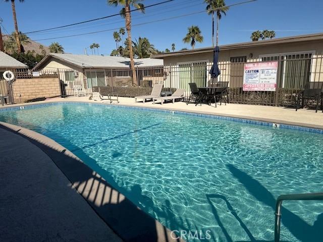 686 E Cottonwood 7