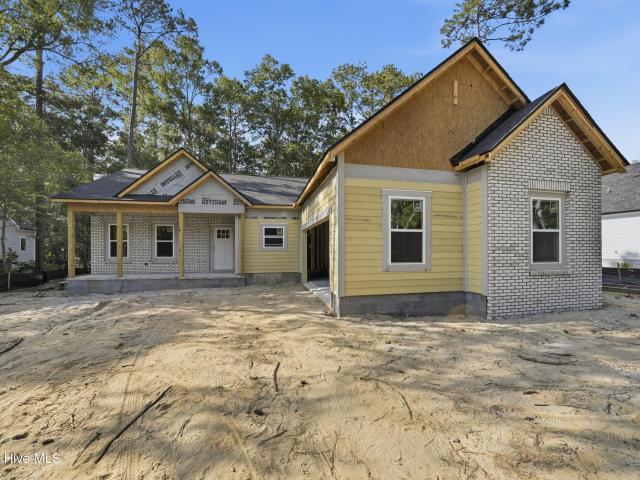686 Folly Drive