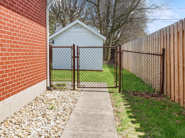 686 Kathryn Drive