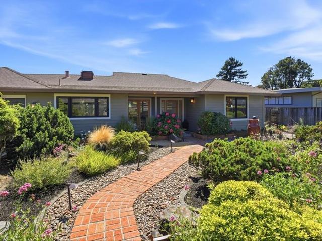 686 Hawthorne Dr, Tiburon, CA 94920
