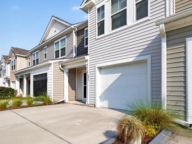 686 Hilchot Drive
