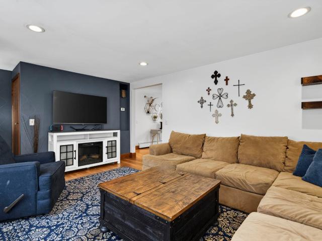 686 Old Candia Road