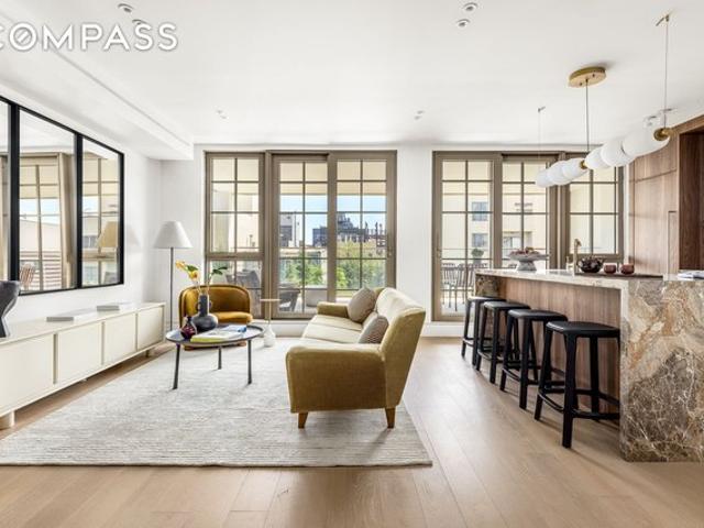 686 Leonard St Apt 2, Brooklyn, NY 11222