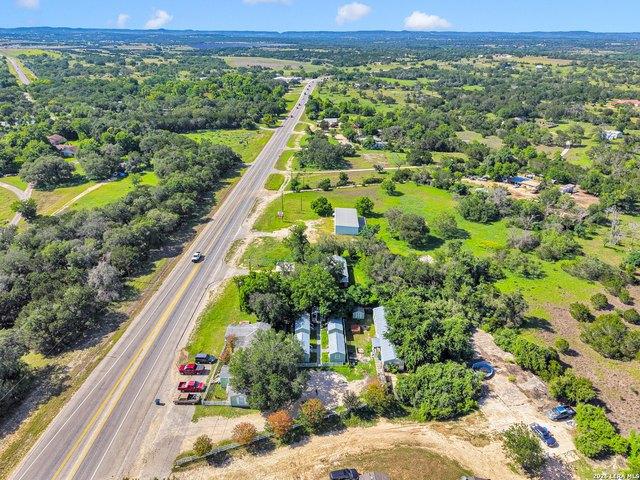 686 State Highway 173 N, Bandera, TX 78003
