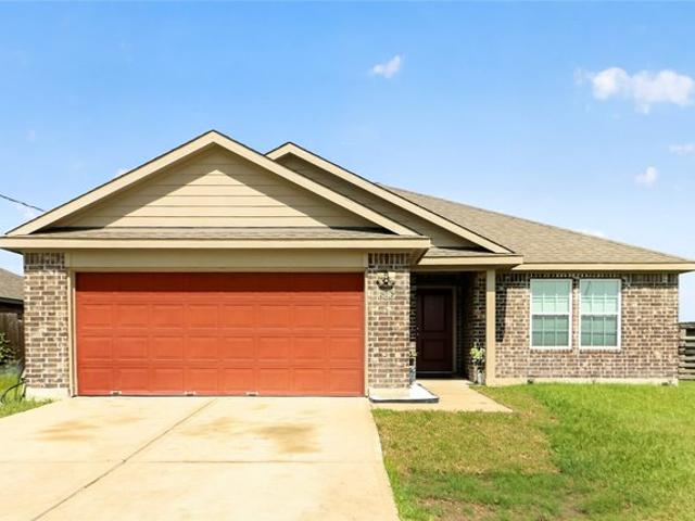 686 Road 5105, Cleveland, TX 77327