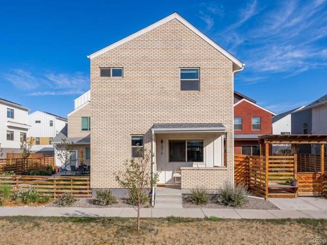 6875 Juniper Ln, Arvada, CO 80007