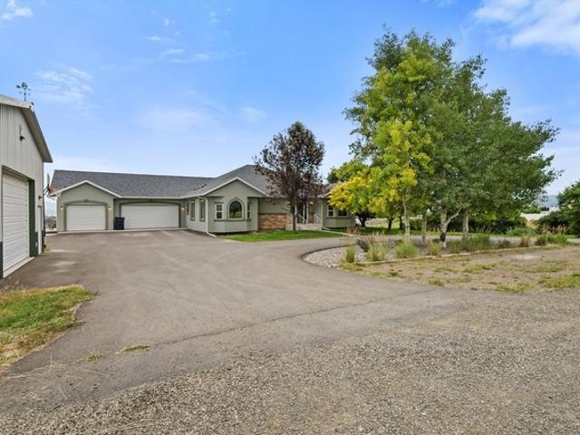 6875 Scratchgravel Dr, Helena, MT 59602