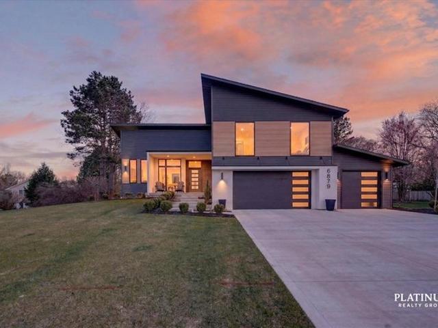 6879 Vista De Oro Dr NE, Rockford, MI 49341